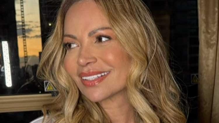 Portal TV Sol - Entretenimento - Solange_Almeida_recebe